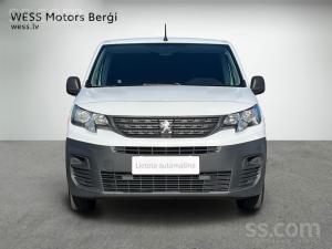 Белый Пежо Partner 2021 в Рига, объемом двигателя 1.50 л и пробегом 246 тыс. км за 7490 €, фото 6 на AUTOMOTO.COM.LV
