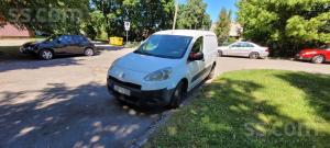 Balts Peugeot Partner 2012 Rīga, ar dzinēja tilpumu 1.60 L un nobraukumu 548 tūkst. km par 1600 €, foto  vietnē AUTOMOTO.COM.LV