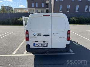 Белый Пежо Partner 2018 в Рига, объемом двигателя 1.60 л и пробегом 280 тыс. км за 6100 €, фото 9 на AUTOMOTO.COM.LV