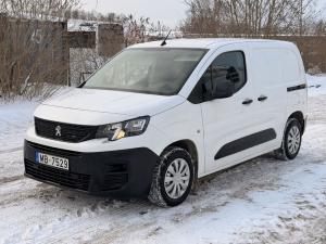 Balts Peugeot Partner 2019 Rīga, ar dzinēja tilpumu 1.60 L un nobraukumu 198 tūkst. km par 6900 €, foto  vietnē AUTOMOTO.COM.LV