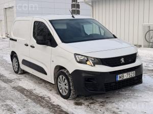 Balts Peugeot Partner 2019 Rīga, ar dzinēja tilpumu 1.60 L un nobraukumu 198 tūkst. km par 6900 €, foto 3 vietnē AUTOMOTO.COM.LV