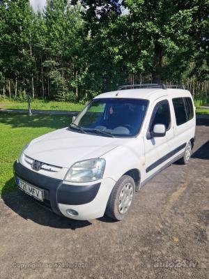 Balts Peugeot Partner 2006 Tallina, ar dzinēja tilpumu 1.60 L un nobraukumu 423 tūkst. km par 500 €, foto 3 vietnē AUTOMOTO.COM.LV