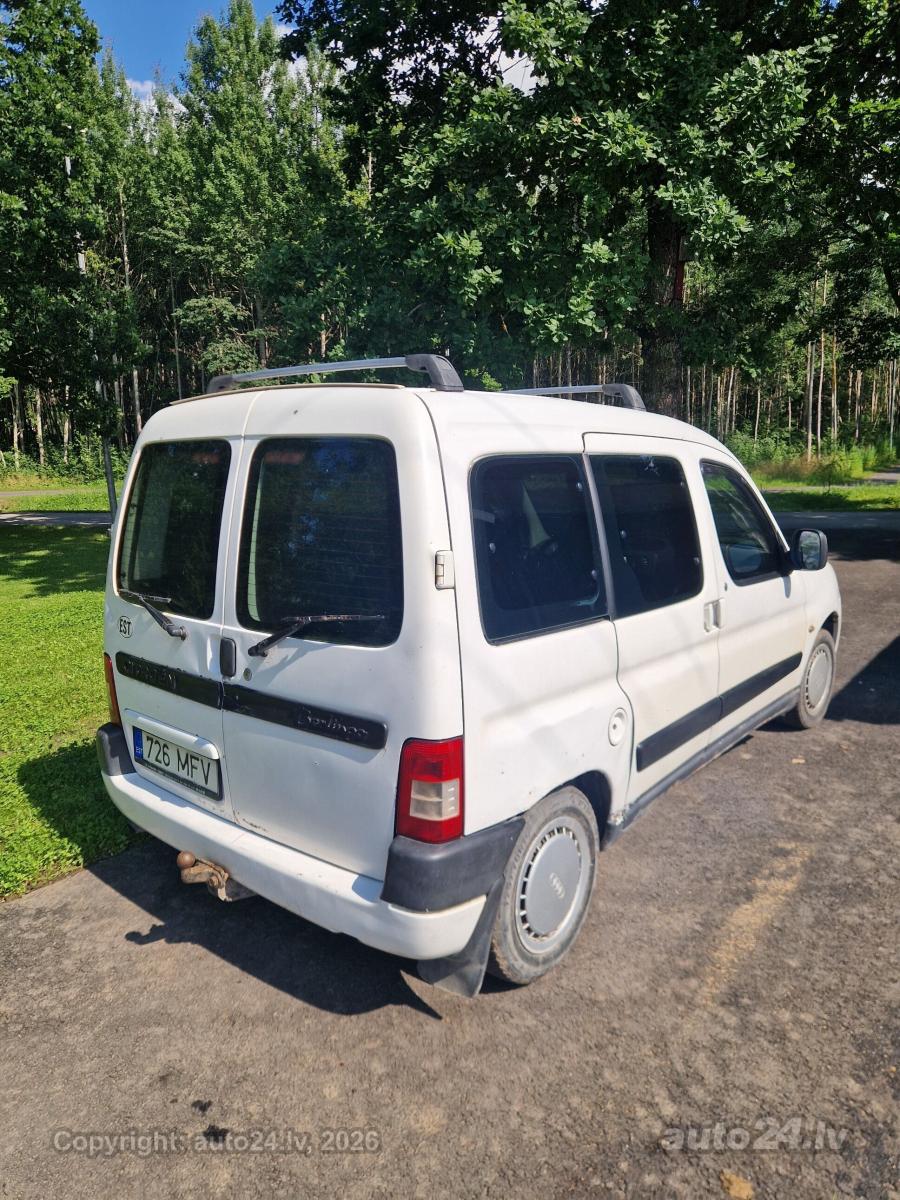 Balts Peugeot Partner 2006 Tallina, ar dzinēja tilpumu 1.60 L un nobraukumu 423 tūkst. km par 500 €, foto 5 vietnē AUTOMOTO.COM.LV