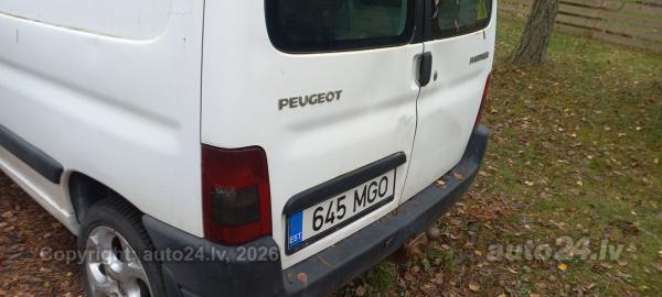 Белый Пежо Partner 2006 в Таллин, объемом двигателя 1.40 л и пробегом 0 тыс. км за 690 €, фото 6 на AUTOMOTO.COM.LV