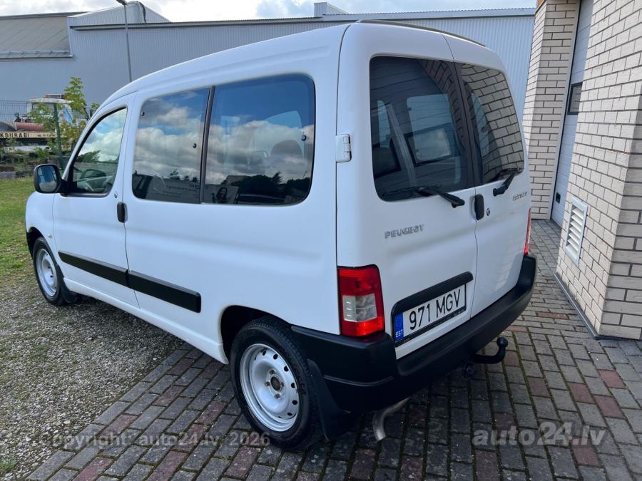 Balts Peugeot Partner 2007 Paide, ar dzinēja tilpumu 1.40 L un nobraukumu 197 tūkst. km par 2399 €, foto 4 vietnē AUTOMOTO.COM.LV