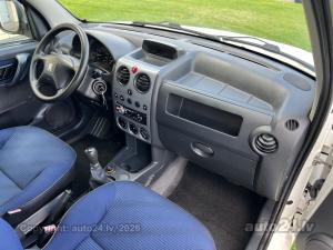 Balts Peugeot Partner 2007 Paide, ar dzinēja tilpumu 1.40 L un nobraukumu 197 tūkst. km par 2399 €, foto 10 vietnē AUTOMOTO.COM.LV