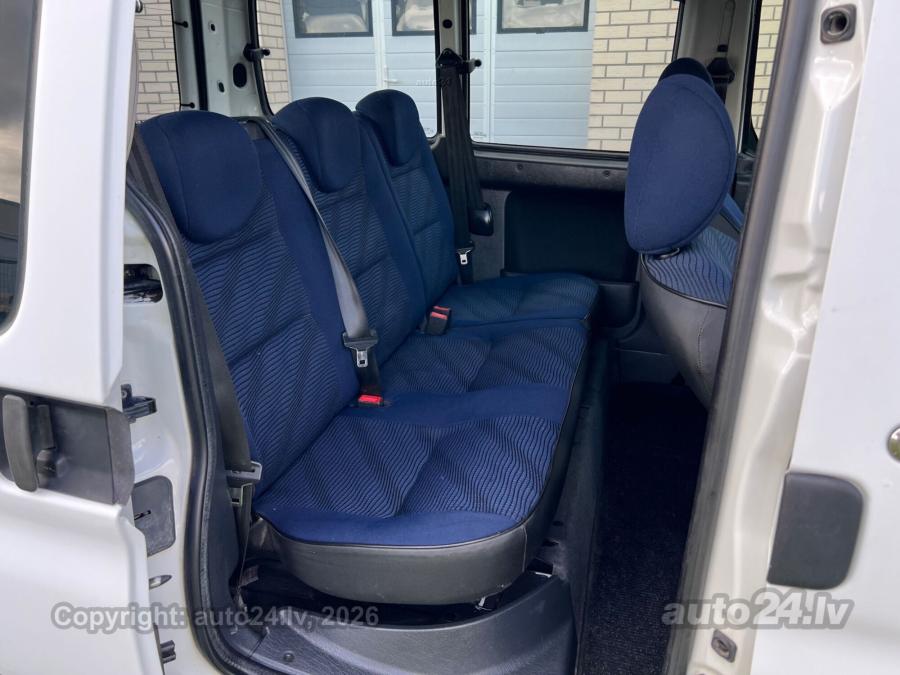 Balts Peugeot Partner 2007 Paide, ar dzinēja tilpumu 1.40 L un nobraukumu 197 tūkst. km par 2399 €, foto 12 vietnē AUTOMOTO.COM.LV