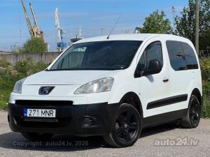 White Peugeot Partner 2011 in Tallinn, with an engine capacity of 1.60 L and mileage of 290 thousand km for 2900 €, photo  on AUTOMOTO.COM.LV