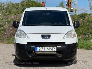 Белый Пежо Partner 2011 в Таллин, объемом двигателя 1.60 л и пробегом 290 тыс. км за 2900 €, фото 3 на AUTOMOTO.COM.LV