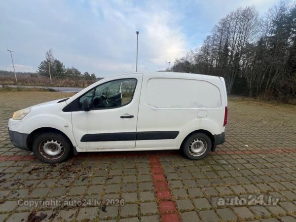 White Peugeot Partner 2012 in Tallinn, with an engine capacity of 1.60 L and mileage of 170 thousand km for 2200 €, photo 1 on AUTOMOTO.COM.LV