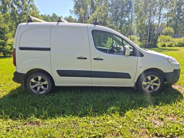 Balts Peugeot Partner 2012 Keila, ar dzinēja tilpumu 1.60 L un nobraukumu 118 tūkst. km par 1199 €, foto 6 vietnē AUTOMOTO.COM.LV