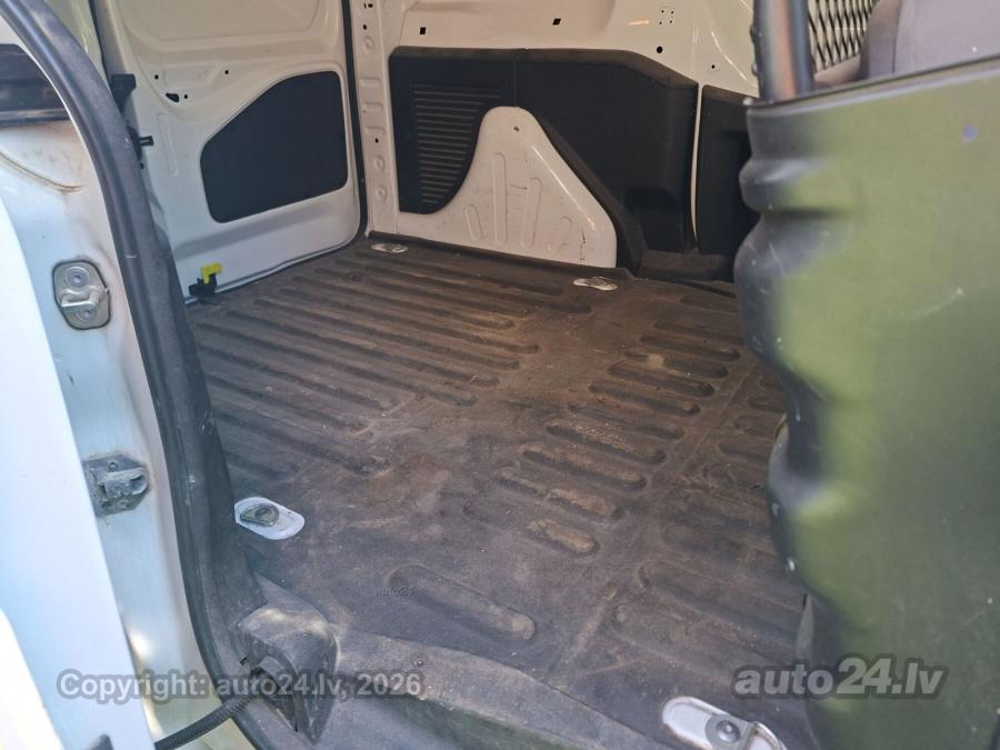 Белый Пежо Partner 2012 в Кейла, объемом двигателя 1.60 л и пробегом 118 тыс. км за 1199 €, фото 10 на AUTOMOTO.COM.LV