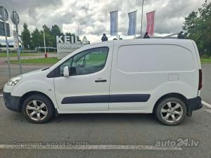 Белый Пежо Partner 2012 в Кейла, объемом двигателя 1.60 л и пробегом 118 тыс. км за 1999 €, фото 5 на AUTOMOTO.COM.LV