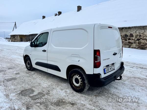 White Peugeot Partner 2020 in Tallinn, with an engine capacity of 1.50 L and mileage of 155 thousand km for 7000 €, photo 2 on AUTOMOTO.COM.LV