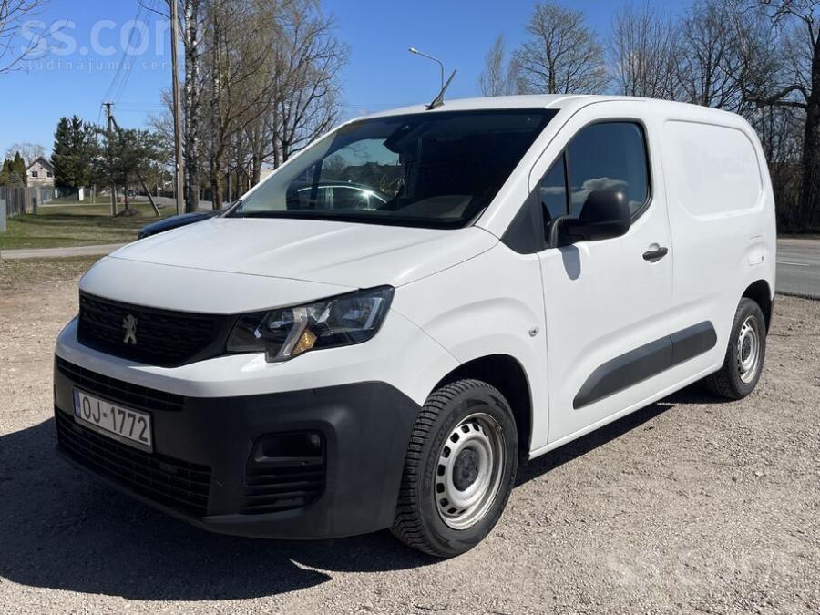 Balts Peugeot Partner 2020 Rīga, ar dzinēja tilpumu 1.50 L un nobraukumu 223 tūkst. km par 7980 €, foto 1 vietnē AUTOMOTO.COM.LV