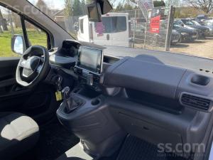 Balts Peugeot Partner 2020 Rīga, ar dzinēja tilpumu 1.50 L un nobraukumu 223 tūkst. km par 7980 €, foto 19 vietnē AUTOMOTO.COM.LV
