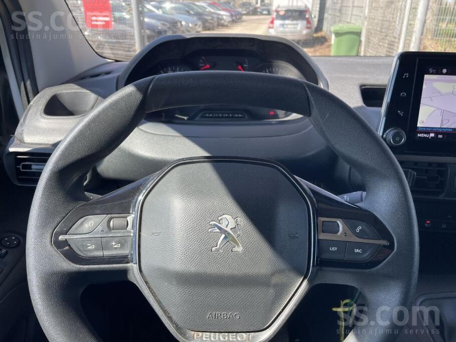 Balts Peugeot Partner 2020 Rīga, ar dzinēja tilpumu 1.50 L un nobraukumu 223 tūkst. km par 7980 €, foto 20 vietnē AUTOMOTO.COM.LV