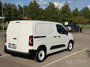 Balts Peugeot Partner 2020 Rīga, ar dzinēja tilpumu 1.50 L un nobraukumu 207 tūkst. km par 7550 €, foto 4 vietnē AUTOMOTO.COM.LV