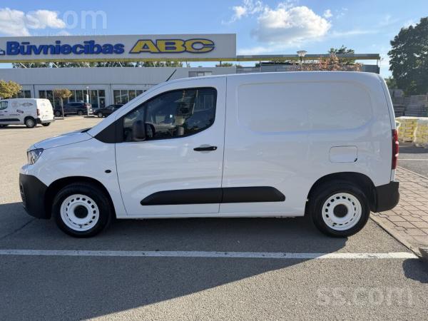 Balts Peugeot Partner 2020 Rīga, ar dzinēja tilpumu 1.50 L un nobraukumu 207 tūkst. km par 7550 €, foto 5 vietnē AUTOMOTO.COM.LV