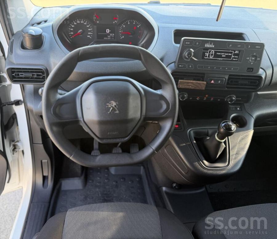 Balts Peugeot Partner 2020 Rīga, ar dzinēja tilpumu 1.50 L un nobraukumu 207 tūkst. km par 7550 €, foto 7 vietnē AUTOMOTO.COM.LV