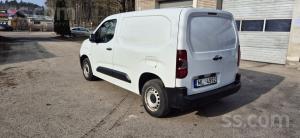 Balts Peugeot Partner 2020 Rīga, ar dzinēja tilpumu 1.50 L un nobraukumu 173 tūkst. km par 8100 €, foto 4 vietnē AUTOMOTO.COM.LV