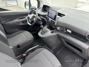 Balts Peugeot Partner 2021 Pērnava, ar dzinēja tilpumu 1.50 L un nobraukumu 170 tūkst. km par 12990 €, foto 9 vietnē AUTOMOTO.COM.LV