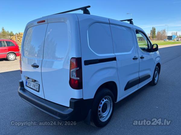 Balts Peugeot Partner 2021 Paide, ar dzinēja tilpumu 1.50 L un nobraukumu 165 tūkst. km par 9290 €, foto 5 vietnē AUTOMOTO.COM.LV
