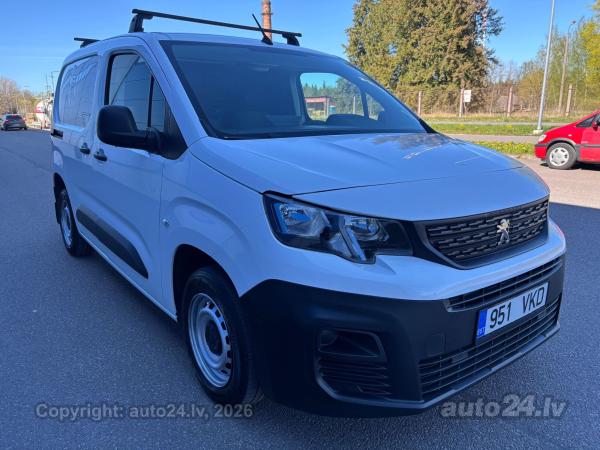 Balts Peugeot Partner 2021 Paide, ar dzinēja tilpumu 1.50 L un nobraukumu 165 tūkst. km par 9290 €, foto 6 vietnē AUTOMOTO.COM.LV