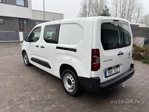White Peugeot Partner 2021 in Parnu, with an engine capacity of 1.50 L and mileage of 171 thousand km for 10800 €, photo 6 on AUTOMOTO.COM.LV