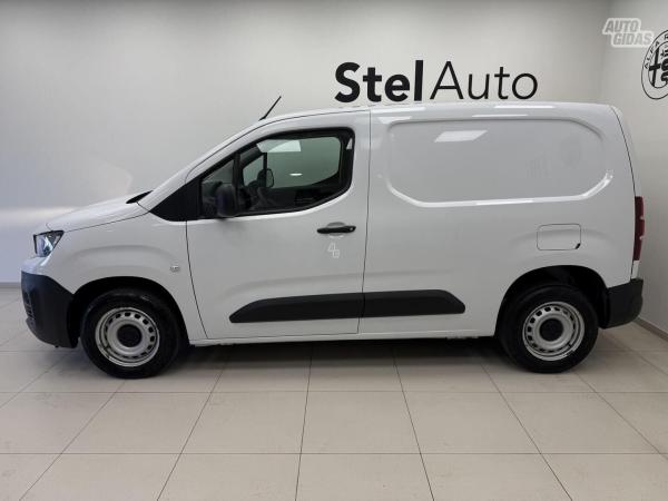 White Peugeot Partner 2023 in Vilnius, with an engine capacity of 1.50 L and mileage of 83 thousand km for 12990 €, photo 3 on AUTOMOTO.COM.LV