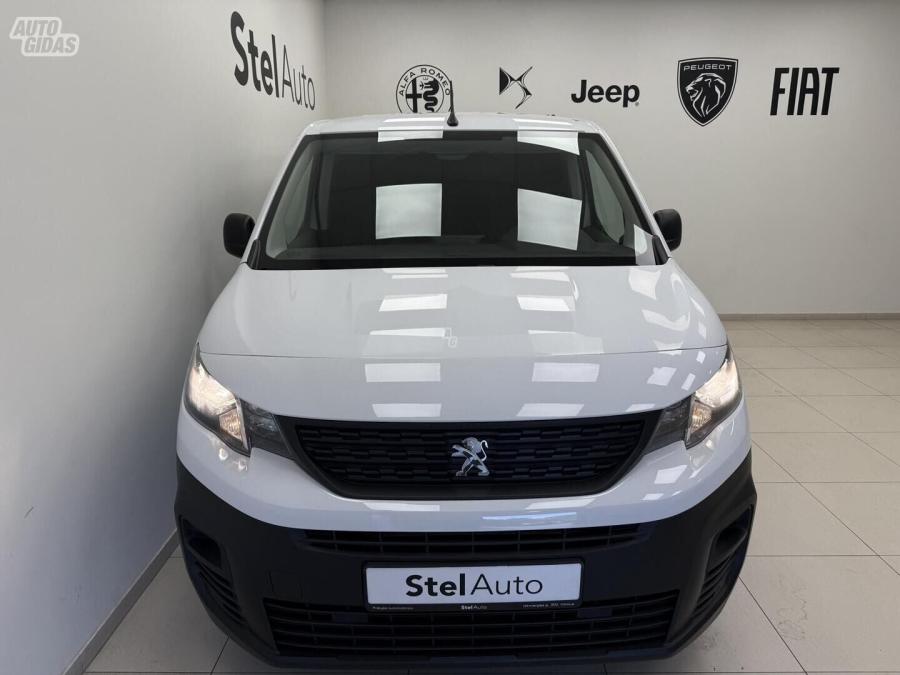 Balts Peugeot Partner 2023 Viļņa, ar dzinēja tilpumu 1.50 L un nobraukumu 83 tūkst. km par 12990 €, foto 4 vietnē AUTOMOTO.COM.LV
