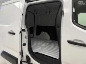 Balts Peugeot Partner 2023 Viļņa, ar dzinēja tilpumu 1.50 L un nobraukumu 83 tūkst. km par 12990 €, foto 19 vietnē AUTOMOTO.COM.LV