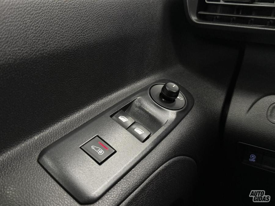 Balts Peugeot Partner 2023 Viļņa, ar dzinēja tilpumu 1.50 L un nobraukumu 223 tūkst. km par 10990 €, foto 12 vietnē AUTOMOTO.COM.LV