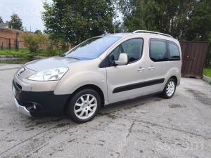 Dzeltens Peugeot Partner 2009 Rīga, ar dzinēja tilpumu 1.60 L un nobraukumu 317 tūkst. km par 2900 €, foto 5 vietnē AUTOMOTO.COM.LV