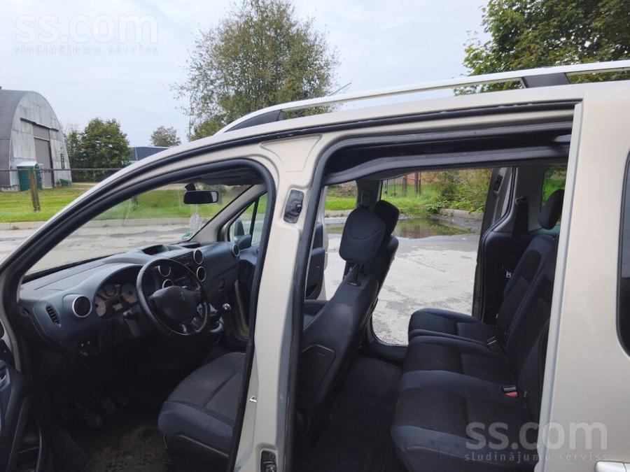 Dzeltens Peugeot Partner 2009 Rīga, ar dzinēja tilpumu 1.60 L un nobraukumu 317 tūkst. km par 2900 €, foto 7 vietnē AUTOMOTO.COM.LV