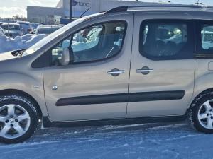 Dzeltens Peugeot Partner 2011 Šauļi, ar dzinēja tilpumu 1.56 L un nobraukumu 250 tūkst. km par 4350 €, foto 5 vietnē AUTOMOTO.COM.LV