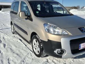 Dzeltens Peugeot Partner 2011 Šauļi, ar dzinēja tilpumu 1.56 L un nobraukumu 250 tūkst. km par 4350 €, foto 10 vietnē AUTOMOTO.COM.LV