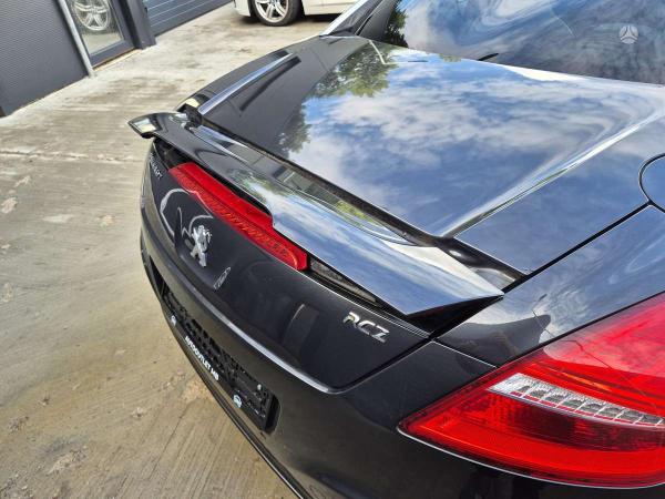 Black Peugeot RCZ 2010 in Utena, with an engine capacity of 1.60 L and mileage of 113 thousand km for 4990 €, photo 5 on AUTOMOTO.COM.LV