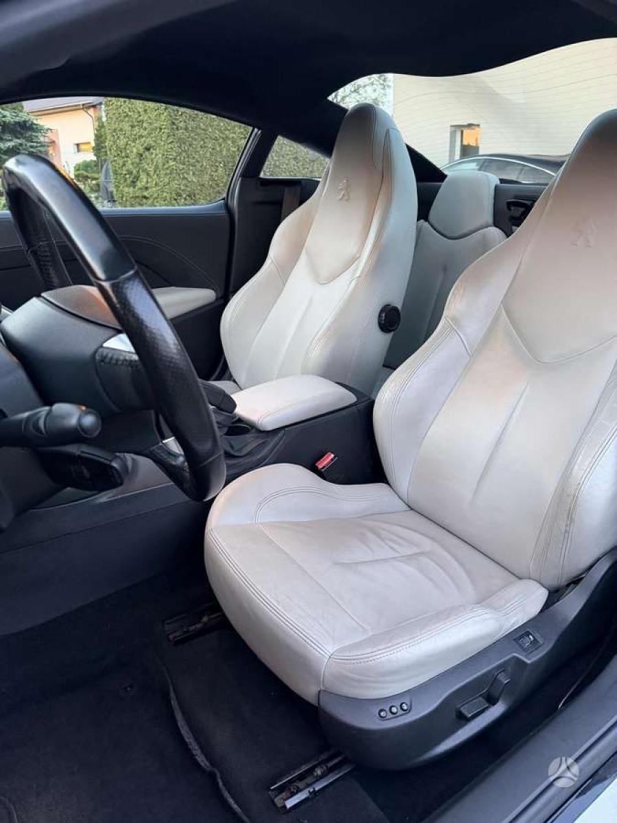 Melns Peugeot RCZ 2011 Viļņa, ar dzinēja tilpumu 2.00 L un nobraukumu 230 tūkst. km par 6100 €, foto 14 vietnē AUTOMOTO.COM.LV