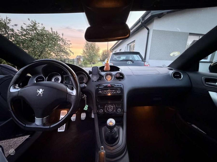 Melns Peugeot RCZ 2011 Viļņa, ar dzinēja tilpumu 2.00 L un nobraukumu 230 tūkst. km par 6100 €, foto 21 vietnē AUTOMOTO.COM.LV