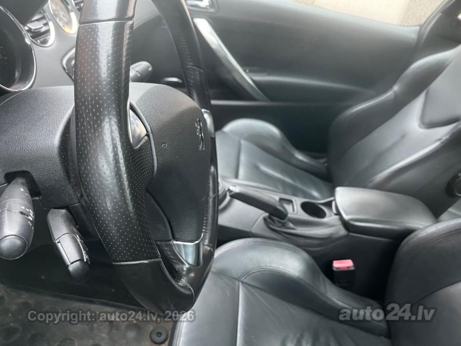 Black Peugeot RCZ 2011 in Viljandi, with an engine capacity of 1.60 L and mileage of 135 thousand km for 4900 €, photo 11 on AUTOMOTO.COM.LV