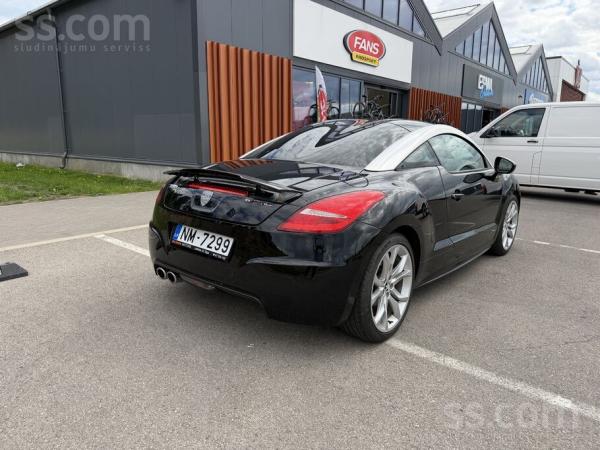 Melns Peugeot RCZ 2013 Rīga, ar dzinēja tilpumu 1.60 L un nobraukumu 156 tūkst. km par 9700 €, foto 4 vietnē AUTOMOTO.COM.LV