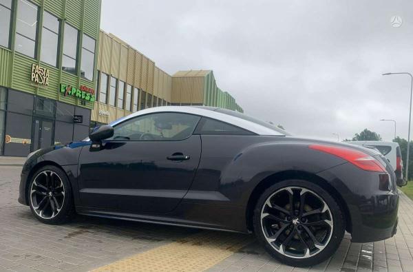 Black Peugeot RCZ 2011 in Vilnius, with an engine capacity of 1.60 L and mileage of 199 thousand km for 6199 €, photo 2 on AUTOMOTO.COM.LV