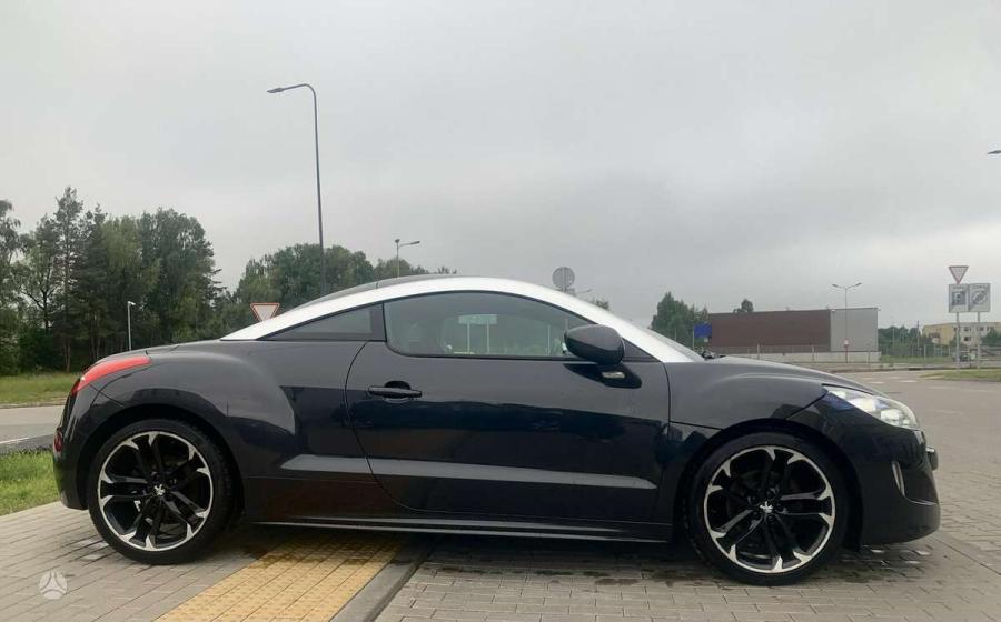 Black Peugeot RCZ 2011 in Vilnius, with an engine capacity of 1.60 L and mileage of 199 thousand km for 6199 €, photo 4 on AUTOMOTO.COM.LV