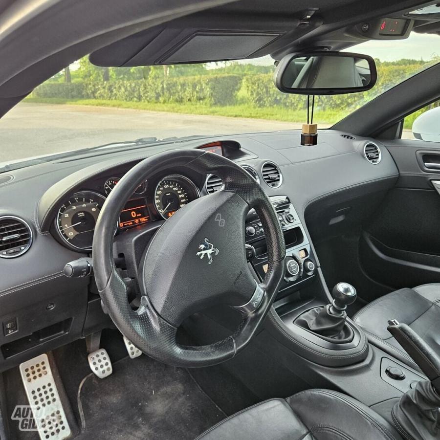 Balts Peugeot RCZ 2011 Kauņa, ar dzinēja tilpumu 1.60 L un nobraukumu 236 tūkst. km par 5600 €, foto 14 vietnē AUTOMOTO.COM.LV
