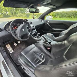 Balts Peugeot RCZ 2011 Kauņa, ar dzinēja tilpumu 1.60 L un nobraukumu 236 tūkst. km par 5600 €, foto 16 vietnē AUTOMOTO.COM.LV