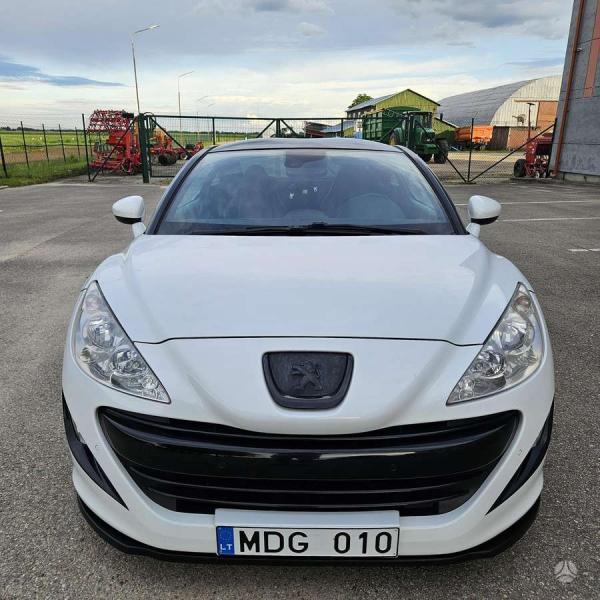 White Peugeot RCZ 2011 in Kaunas, with an engine capacity of 1.60 L and mileage of 236 thousand km for 5000 €, photo 6 on AUTOMOTO.COM.LV