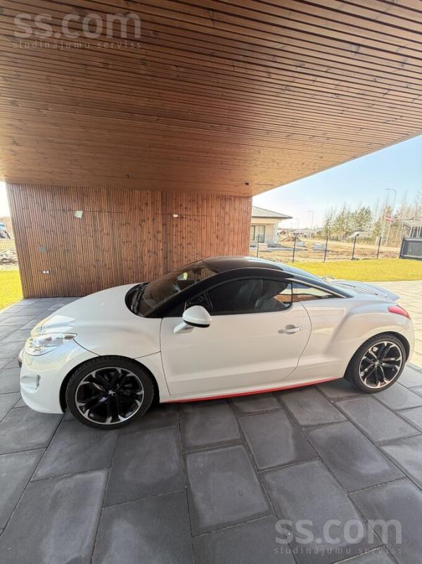 Balts Peugeot RCZ 2012 Rīga, ar dzinēja tilpumu 1.60 L un nobraukumu 211 tūkst. km par 7500 €, foto 3 vietnē AUTOMOTO.COM.LV