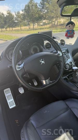 Balts Peugeot RCZ 2012 Rīga, ar dzinēja tilpumu 1.60 L un nobraukumu 211 tūkst. km par 7500 €, foto 12 vietnē AUTOMOTO.COM.LV