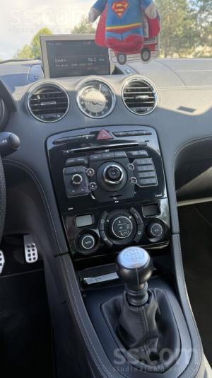 Balts Peugeot RCZ 2012 Rīga, ar dzinēja tilpumu 1.60 L un nobraukumu 211 tūkst. km par 7500 €, foto 13 vietnē AUTOMOTO.COM.LV